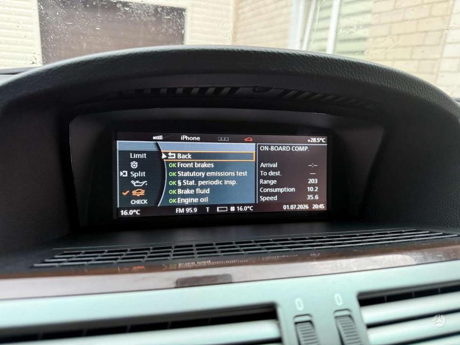 Grey BMW 730 2006 in Vilnius, with an engine capacity of 2.99 L and mileage of 330 thousand km for 3600 €, photo 28 on AUTOMOTO.COM.LV