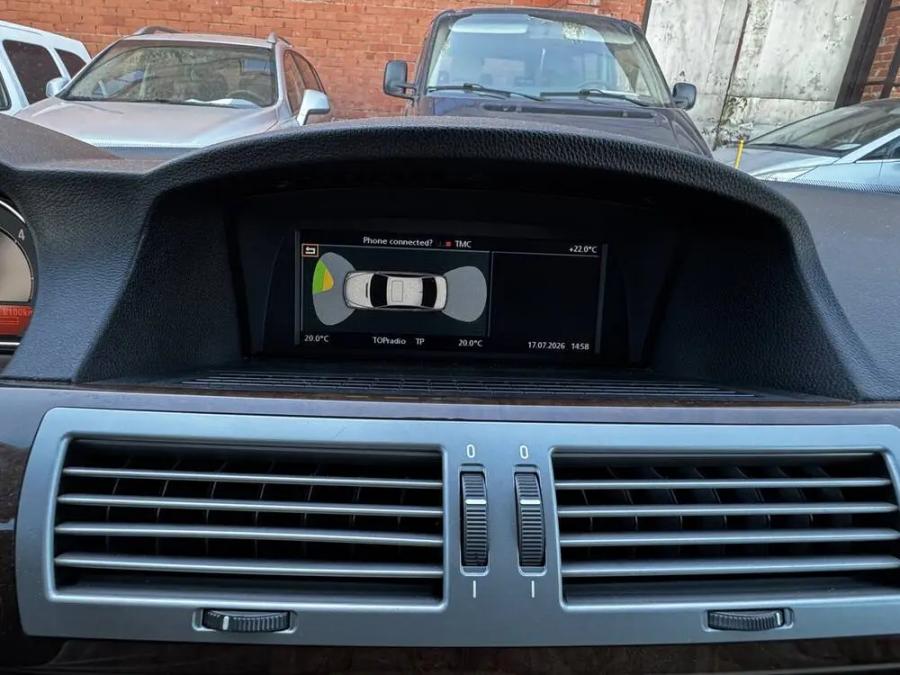 Pelēks BMW 730 2006 Daugavpils, ar dzinēja tilpumu 3.00 L un nobraukumu 310 tūkst. km par 5300 €, foto 19 vietnē AUTOMOTO.COM.LV
