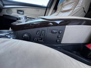 Pelēks BMW 730 2006 Daugavpils, ar dzinēja tilpumu 3.00 L un nobraukumu 310 tūkst. km par 5300 €, foto 25 vietnē AUTOMOTO.COM.LV