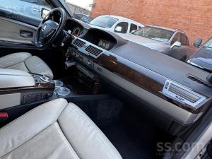 Pelēks BMW 730 2006 Daugavpils, ar dzinēja tilpumu 3.00 L un nobraukumu 0 tūkst. km par 5300 €, foto 17 vietnē AUTOMOTO.COM.LV
