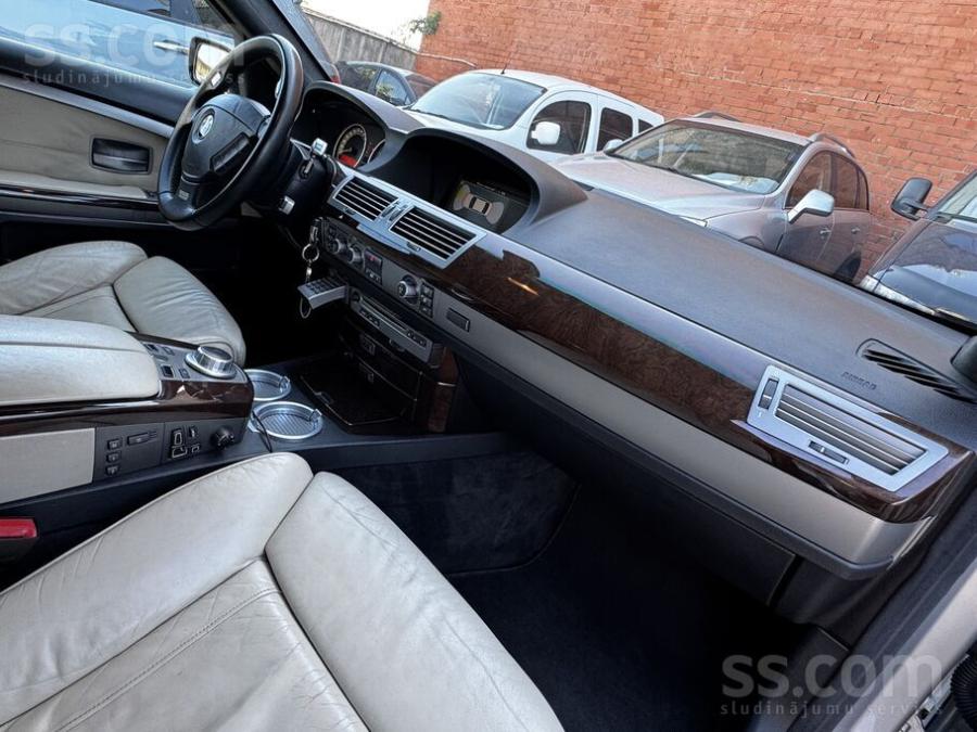 Pelēks BMW 730 2006 Daugavpils, ar dzinēja tilpumu 3.00 L un nobraukumu 0 tūkst. km par 5300 €, foto 17 vietnē AUTOMOTO.COM.LV