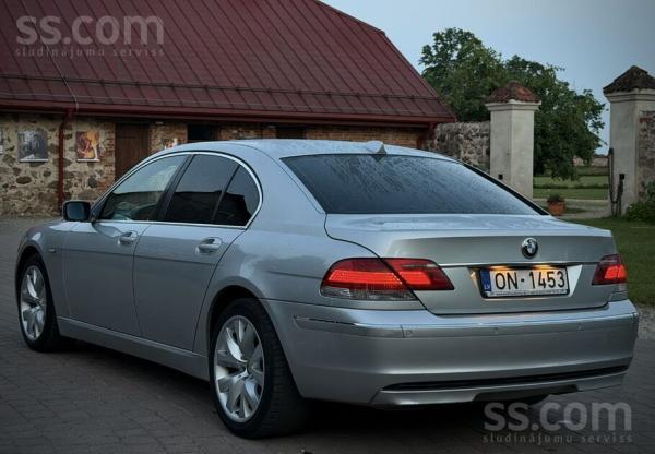 Grey BMW 730 2006 in Daugavpils, with an engine capacity of 3.00 L and mileage of 283 thousand km for 4750 €, photo 2 on AUTOMOTO.COM.LV