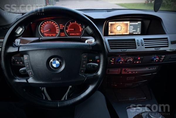 Grey BMW 730 2006 in Daugavpils, with an engine capacity of 3.00 L and mileage of 283 thousand km for 4750 €, photo 7 on AUTOMOTO.COM.LV