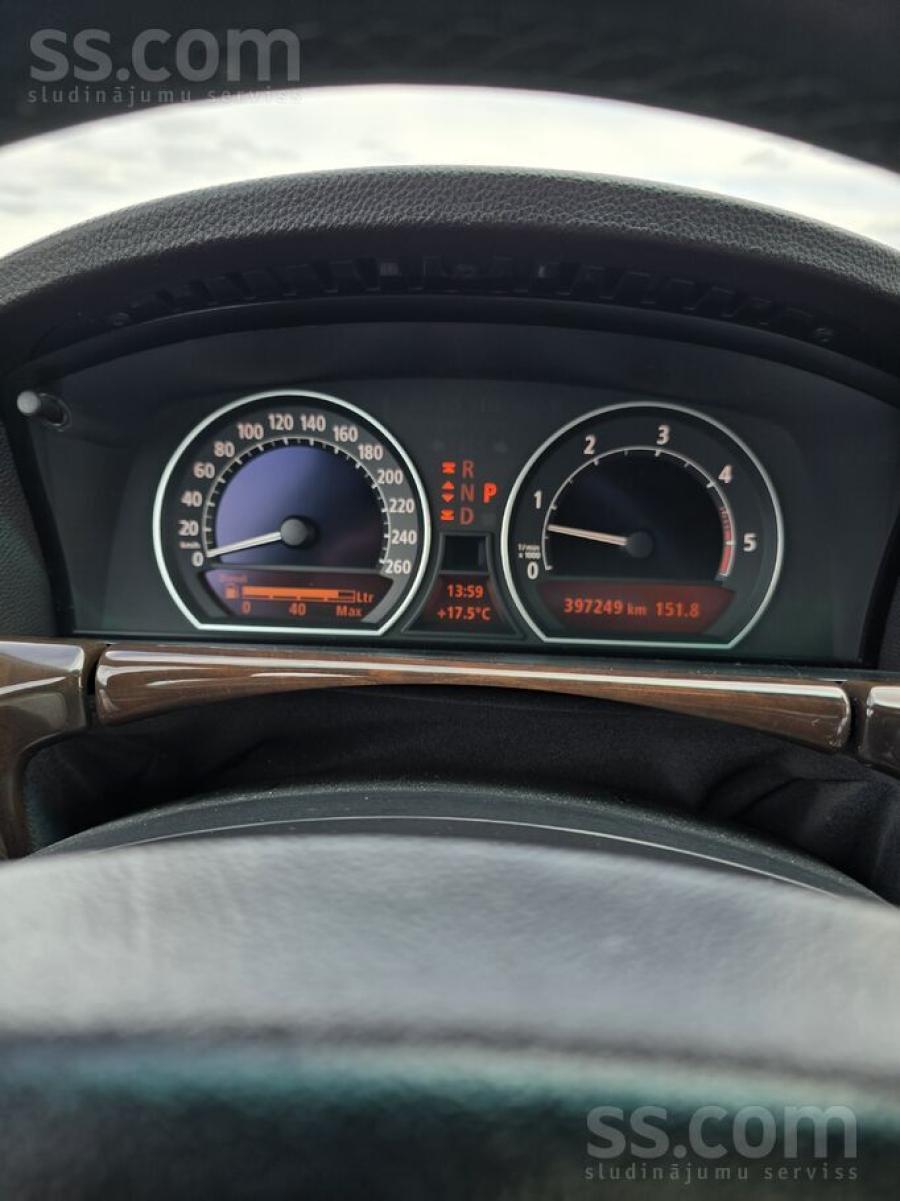 Pelēks BMW 730 2006 Jēkabpils, ar dzinēja tilpumu 3.00 L un nobraukumu 405 tūkst. km par 5900 €, foto 13 vietnē AUTOMOTO.COM.LV
