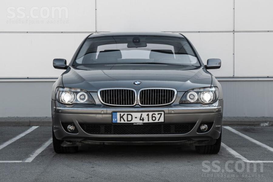 Grey BMW 730 2007 in Riga, with an engine capacity of 3.00 L and mileage of 352 thousand km for 5500 €, photo 3 on AUTOMOTO.COM.LV