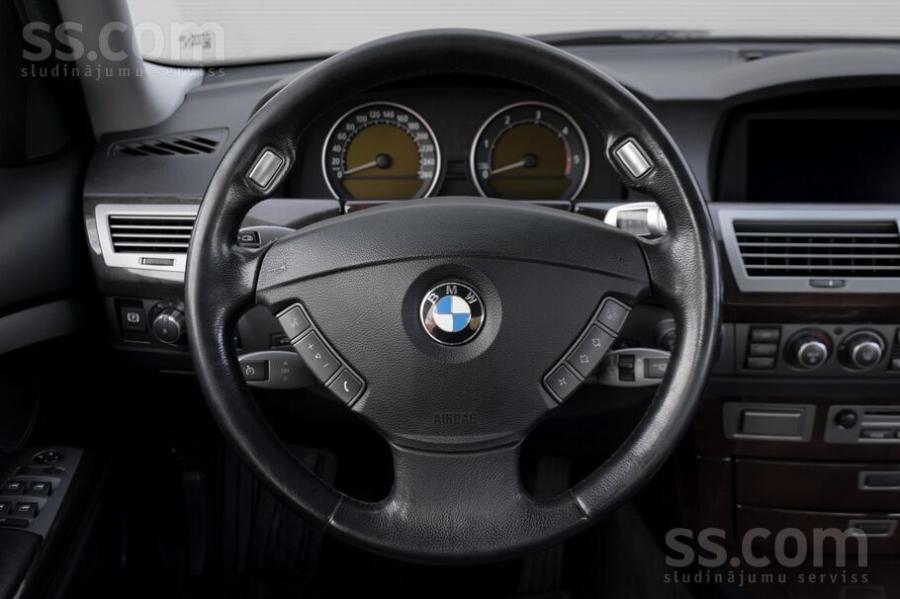 Grey BMW 730 2007 in Riga, with an engine capacity of 3.00 L and mileage of 352 thousand km for 5500 €, photo 18 on AUTOMOTO.COM.LV