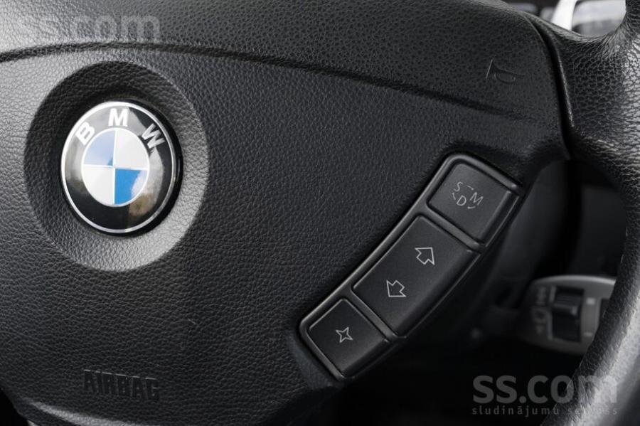Grey BMW 730 2007 in Riga, with an engine capacity of 3.00 L and mileage of 352 thousand km for 5500 €, photo 20 on AUTOMOTO.COM.LV
