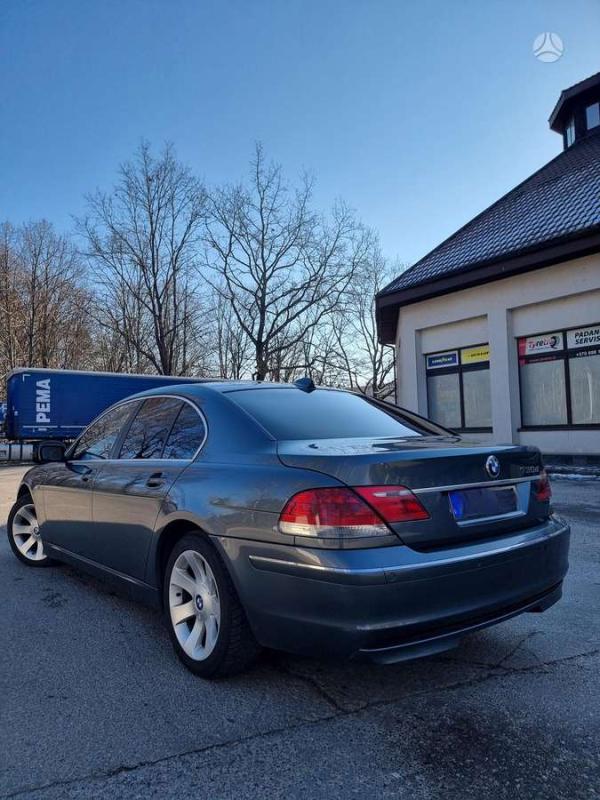 Pelēks BMW 730 2007 Kauņa, ar dzinēja tilpumu 2.99 L un nobraukumu 381 tūkst. km par 4500 €, foto 2 vietnē AUTOMOTO.COM.LV