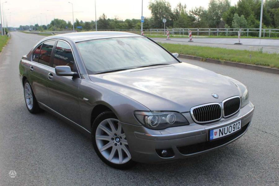 Pelēks BMW 730 2007 Klaipėda, ar dzinēja tilpumu 2.99 L un nobraukumu 339 tūkst. km par 5150 €, foto 4 vietnē AUTOMOTO.COM.LV