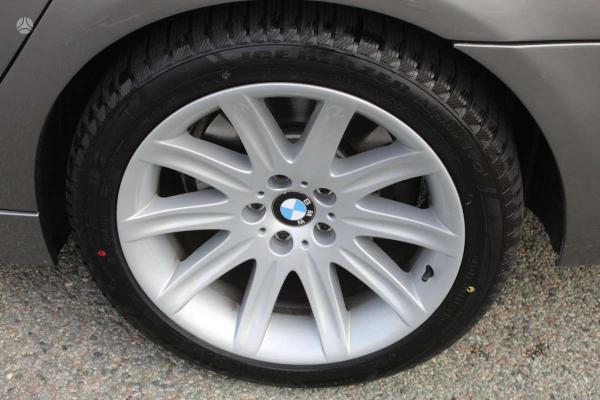 Pelēks BMW 730 2007 Klaipėda, ar dzinēja tilpumu 2.99 L un nobraukumu 339 tūkst. km par 5150 €, foto 6 vietnē AUTOMOTO.COM.LV