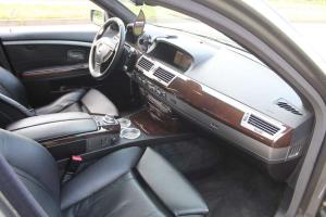Pelēks BMW 730 2007 Klaipėda, ar dzinēja tilpumu 2.99 L un nobraukumu 339 tūkst. km par 5150 €, foto 19 vietnē AUTOMOTO.COM.LV