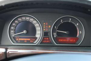 Pelēks BMW 730 2007 Klaipėda, ar dzinēja tilpumu 2.99 L un nobraukumu 339 tūkst. km par 5150 €, foto 21 vietnē AUTOMOTO.COM.LV
