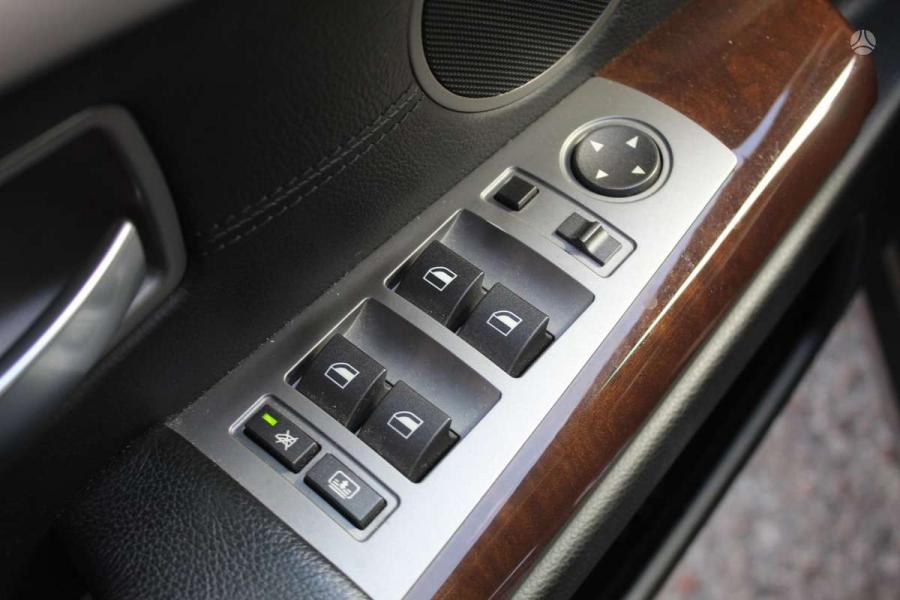 Pelēks BMW 730 2007 Klaipėda, ar dzinēja tilpumu 2.99 L un nobraukumu 339 tūkst. km par 5150 €, foto 29 vietnē AUTOMOTO.COM.LV