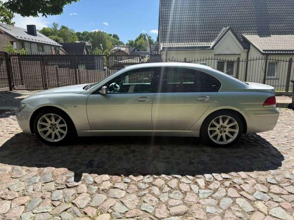 Grey BMW 730 2007 in Vilnius, with an engine capacity of 3.00 L and mileage of 308 thousand km for 4999 €, photo 4 on AUTOMOTO.COM.LV