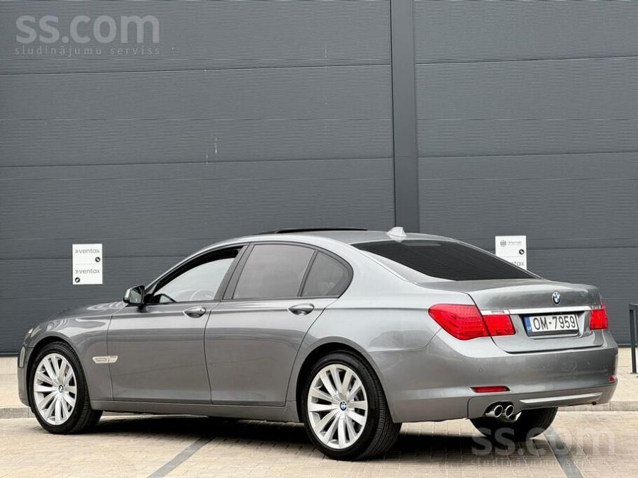 Pelēks BMW 730 2008 Rīga, ar dzinēja tilpumu 3.00 L un nobraukumu 0 tūkst. km par 7950 €, foto 5 vietnē AUTOMOTO.COM.LV