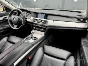 Pelēks BMW 730 2008 Rīga, ar dzinēja tilpumu 3.00 L un nobraukumu 0 tūkst. km par 7950 €, foto 18 vietnē AUTOMOTO.COM.LV