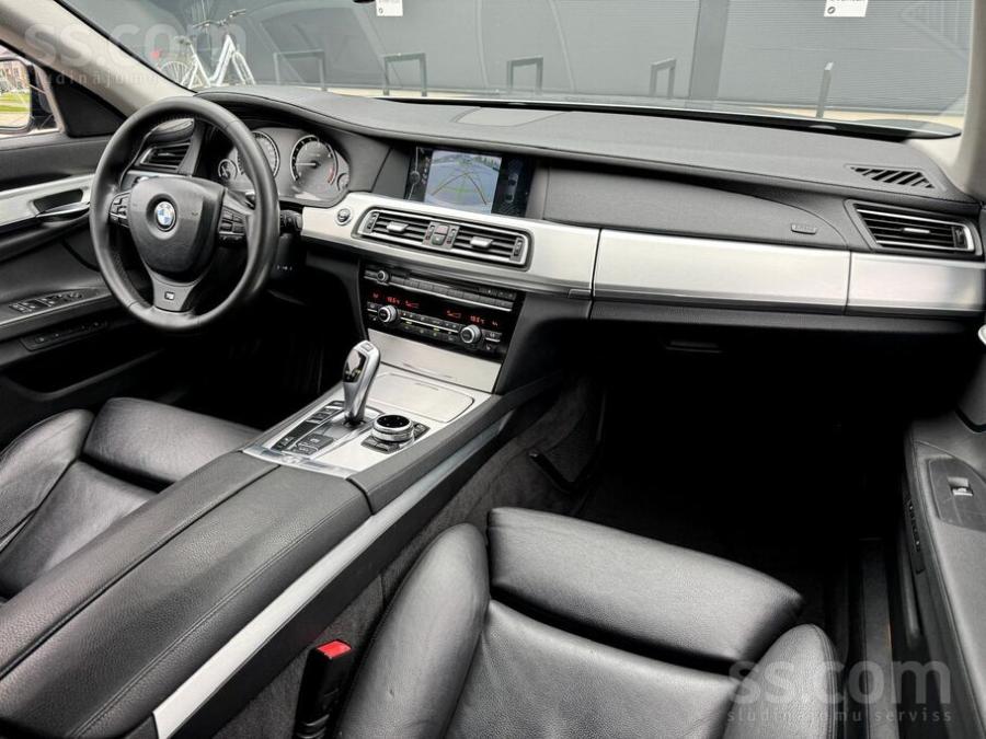 Pelēks BMW 730 2008 Rīga, ar dzinēja tilpumu 3.00 L un nobraukumu 0 tūkst. km par 7950 €, foto 18 vietnē AUTOMOTO.COM.LV