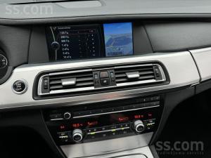 Pelēks BMW 730 2008 Rīga, ar dzinēja tilpumu 3.00 L un nobraukumu 0 tūkst. km par 7950 €, foto 23 vietnē AUTOMOTO.COM.LV