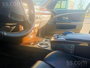 Pelēks BMW 730 2008 Ventspils, ar dzinēja tilpumu 3.00 L un nobraukumu 215 tūkst. km par 7000 €, foto 9 vietnē AUTOMOTO.COM.LV