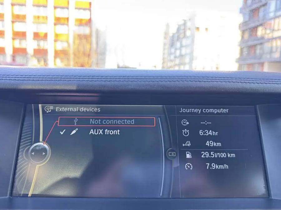 Grey BMW 730 2008 in Riga, with an engine capacity of 3.00 L and mileage of 345 thousand km for 8990 €, photo 28 on AUTOMOTO.COM.LV
