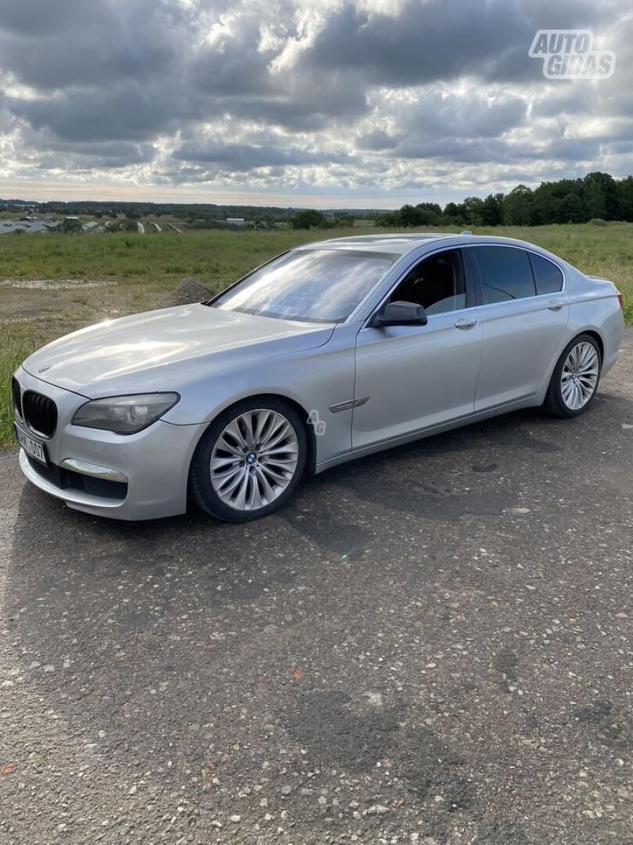Pelēks BMW 730 2008 Šilutė, ar dzinēja tilpumu 3.00 L un nobraukumu 312 tūkst. km par 6500 €, foto 1 vietnē AUTOMOTO.COM.LV