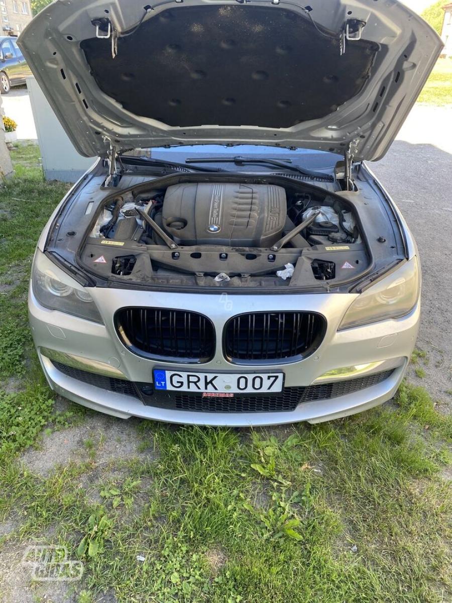 Pelēks BMW 730 2008 Šilutė, ar dzinēja tilpumu 3.00 L un nobraukumu 312 tūkst. km par 6500 €, foto 4 vietnē AUTOMOTO.COM.LV