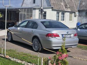 Grey BMW 730 2008 in Marijampole, with an engine capacity of 3.00 L and mileage of 360 thousand km for 6000 €, photo 3 on AUTOMOTO.COM.LV