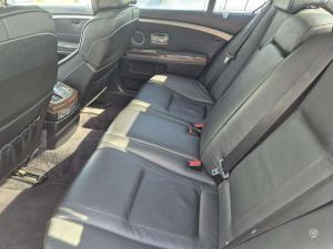 Grey BMW 730 2008 in Marijampole, with an engine capacity of 3.00 L and mileage of 360 thousand km for 6000 €, photo 9 on AUTOMOTO.COM.LV