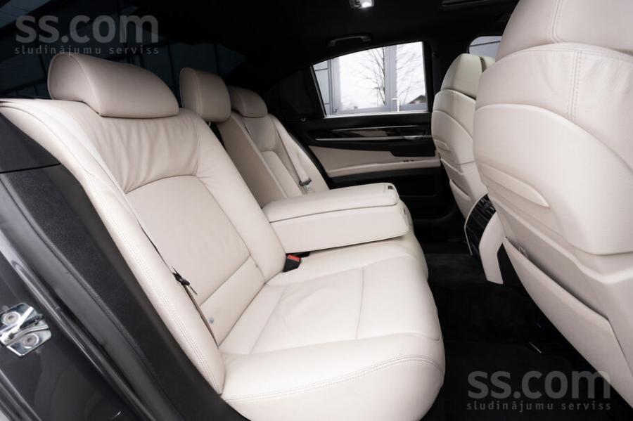 Pelēks BMW 730 2009 Dobele, ar dzinēja tilpumu 3.00 L un nobraukumu 330 tūkst. km par 10250 €, foto 11 vietnē AUTOMOTO.COM.LV