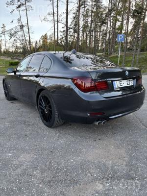 Pelēks BMW 730 2009 Cēsis, ar dzinēja tilpumu 3.00 L un nobraukumu 366 tūkst. km par 8700 €, foto 7 vietnē AUTOMOTO.COM.LV