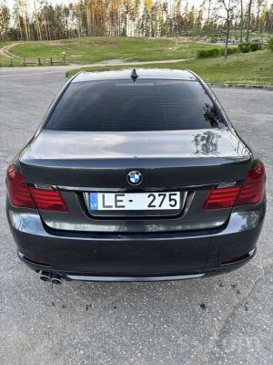 Pelēks BMW 730 2009 Cēsis, ar dzinēja tilpumu 3.00 L un nobraukumu 366 tūkst. km par 8700 €, foto 8 vietnē AUTOMOTO.COM.LV