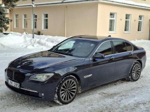 Grey BMW 730 2009 in Silute, with an engine capacity of 3.00 L and mileage of 380 thousand km for 8500 €, photo 5 on AUTOMOTO.COM.LV
