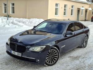 Grey BMW 730 2009 in Silute, with an engine capacity of 3.00 L and mileage of 380 thousand km for 8500 €, photo 9 on AUTOMOTO.COM.LV