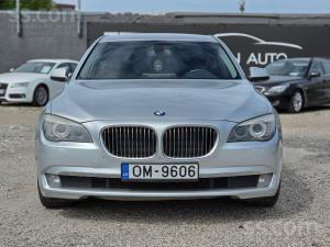 Pelēks BMW 730 2009 Liepāja, ar dzinēja tilpumu 3.00 L un nobraukumu 386 tūkst. km par 7600 €, foto 4 vietnē AUTOMOTO.COM.LV