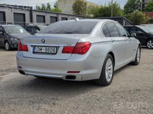 Pelēks BMW 730 2009 Liepāja, ar dzinēja tilpumu 3.00 L un nobraukumu 386 tūkst. km par 7600 €, foto 7 vietnē AUTOMOTO.COM.LV
