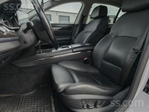Pelēks BMW 730 2009 Liepāja, ar dzinēja tilpumu 3.00 L un nobraukumu 386 tūkst. km par 7600 €, foto 11 vietnē AUTOMOTO.COM.LV