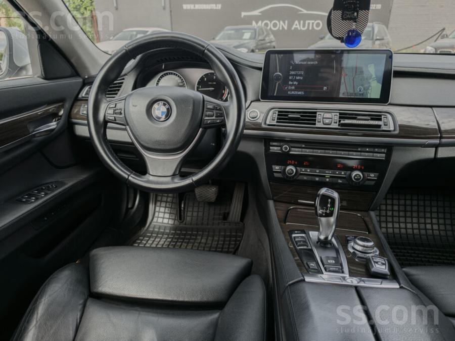 Pelēks BMW 730 2009 Liepāja, ar dzinēja tilpumu 3.00 L un nobraukumu 386 tūkst. km par 7600 €, foto 12 vietnē AUTOMOTO.COM.LV