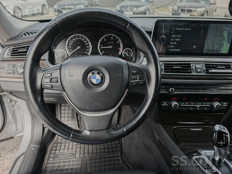Pelēks BMW 730 2009 Liepāja, ar dzinēja tilpumu 3.00 L un nobraukumu 386 tūkst. km par 7600 €, foto 19 vietnē AUTOMOTO.COM.LV