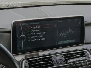 Pelēks BMW 730 2009 Liepāja, ar dzinēja tilpumu 3.00 L un nobraukumu 386 tūkst. km par 7600 €, foto 24 vietnē AUTOMOTO.COM.LV