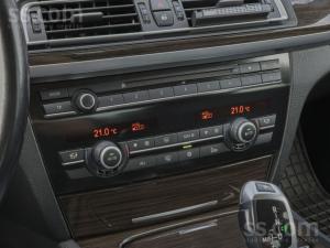 Pelēks BMW 730 2009 Liepāja, ar dzinēja tilpumu 3.00 L un nobraukumu 386 tūkst. km par 7600 €, foto 27 vietnē AUTOMOTO.COM.LV