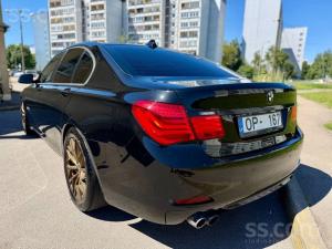 Grey BMW 730 2009 in Riga, with an engine capacity of 3.00 L and mileage of 350 thousand km for 7500 €, photo 5 on AUTOMOTO.COM.LV