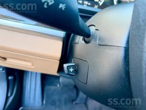 Grey BMW 730 2009 in Riga, with an engine capacity of 3.00 L and mileage of 350 thousand km for 7500 €, photo 13 on AUTOMOTO.COM.LV