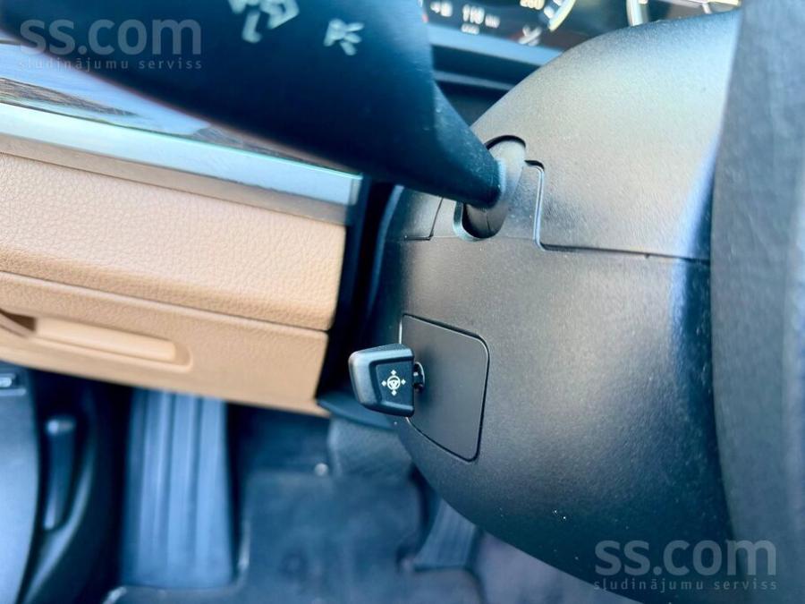 Grey BMW 730 2009 in Riga, with an engine capacity of 3.00 L and mileage of 350 thousand km for 7500 €, photo 13 on AUTOMOTO.COM.LV