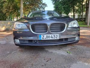 Grey BMW 730 2009 in Kedainiai, with an engine capacity of 2.99 L and mileage of 362 thousand km for 7650 €, photo 9 on AUTOMOTO.COM.LV