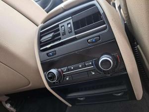 Grey BMW 730 2009 in Kedainiai, with an engine capacity of 2.99 L and mileage of 362 thousand km for 7650 €, photo 22 on AUTOMOTO.COM.LV