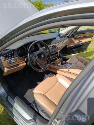 Pelēks BMW 730 2009 Talsi, ar dzinēja tilpumu 3.00 L un nobraukumu 316 tūkst. km par 9500 €, foto 20 vietnē AUTOMOTO.COM.LV
