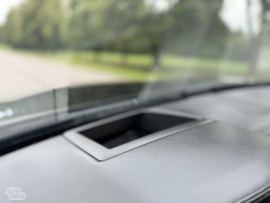 Grey BMW 730 2009 in Vilnius, with an engine capacity of 3.00 L and mileage of 360 thousand km for 10499 €, photo 15 on AUTOMOTO.COM.LV