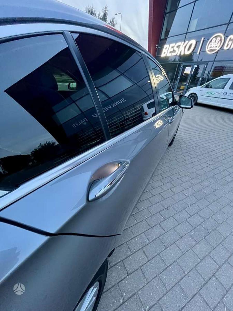 Pelēks BMW 730 2009 Kauņa, ar dzinēja tilpumu 3.00 L un nobraukumu 367 tūkst. km par 8500 €, foto 24 vietnē AUTOMOTO.COM.LV