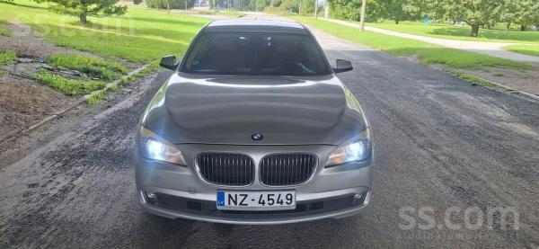 Grey BMW 730 2009 in Tallinn, with an engine capacity of 3.00 L and mileage of 245 thousand km for 8500 €, photo 7 on AUTOMOTO.COM.LV