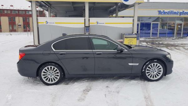 Pelēks BMW 730 2010 Kauņa, ar dzinēja tilpumu 2.99 L un nobraukumu 401 tūkst. km par 9500 €, foto 7 vietnē AUTOMOTO.COM.LV